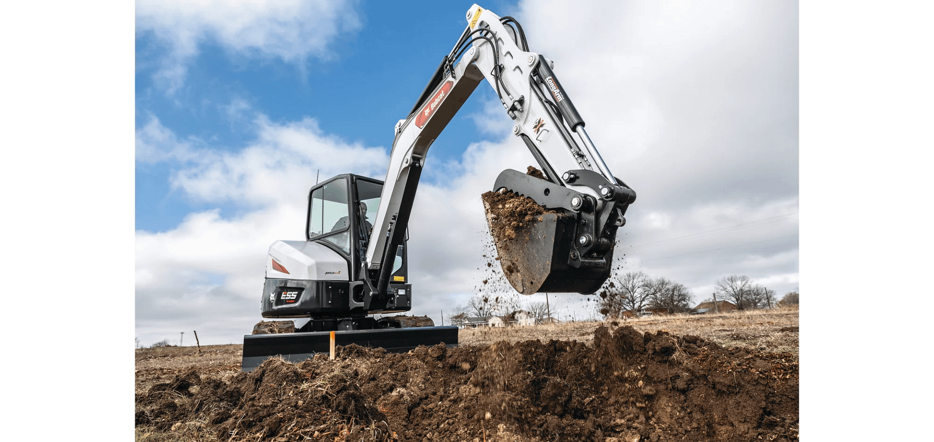 E50-E55 Mini Excavator 12,000 lbs | Lyle Rents